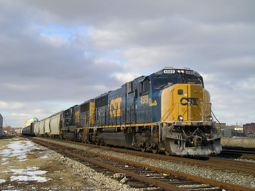 CSXT 4589